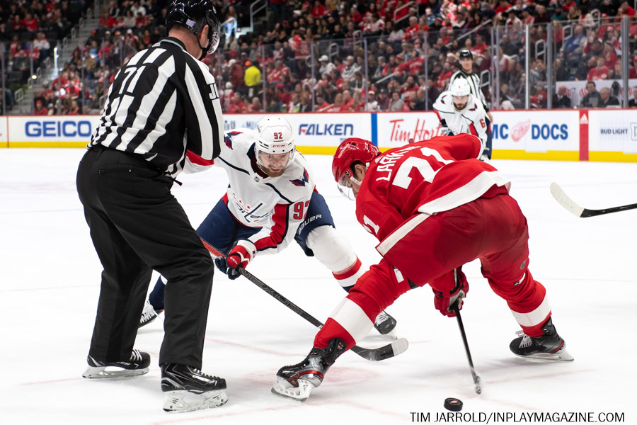 Red Wings November 30 2019 Gallery - In Play! magazine