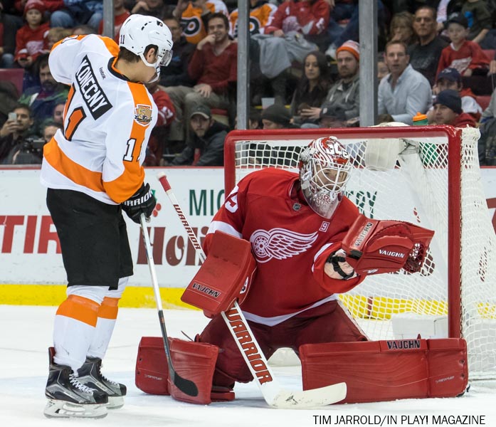 Detroit Red Wings vs Flyers - PIX - In Play! magazine