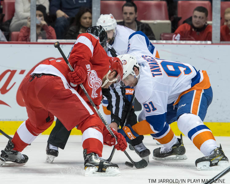 Detroit Red Wings vs NY Islanders PIX - In Play! magazine