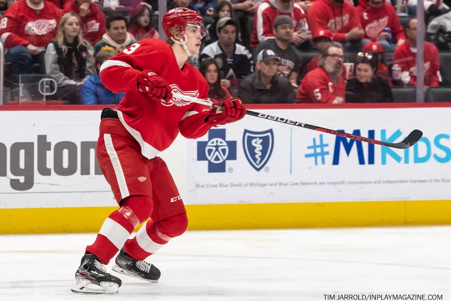 WINGS' SIMON EDVINSSON SURGERY UPDATE - In Play! magazine