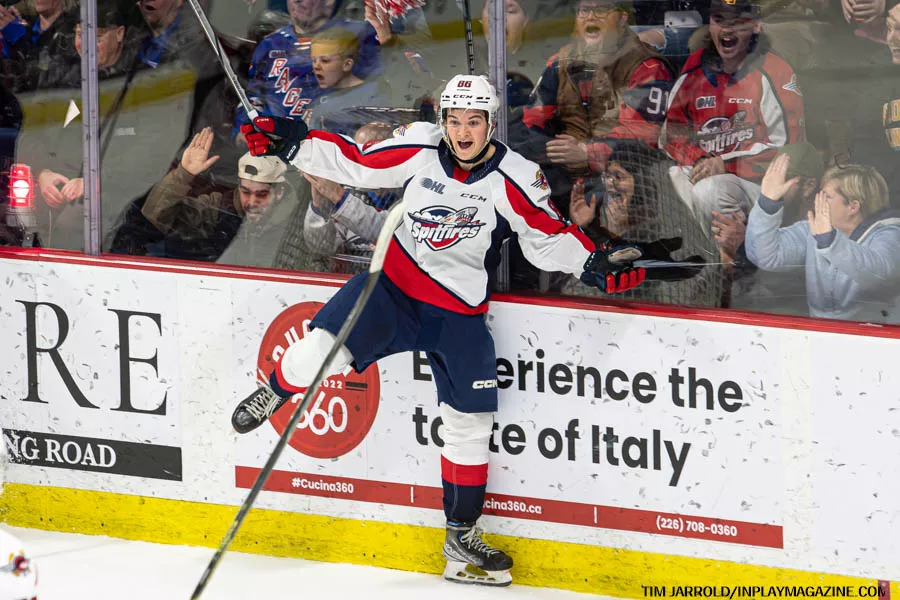 SPITFIRE SPOTLIGHT WITH ROOKIE COLE DAVIS - In Play! magazine